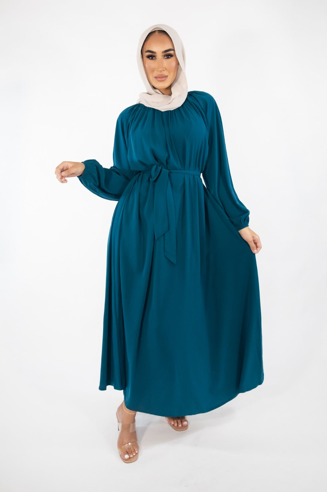 Sayyida Tall Abaya Teal – Sayyida Collection