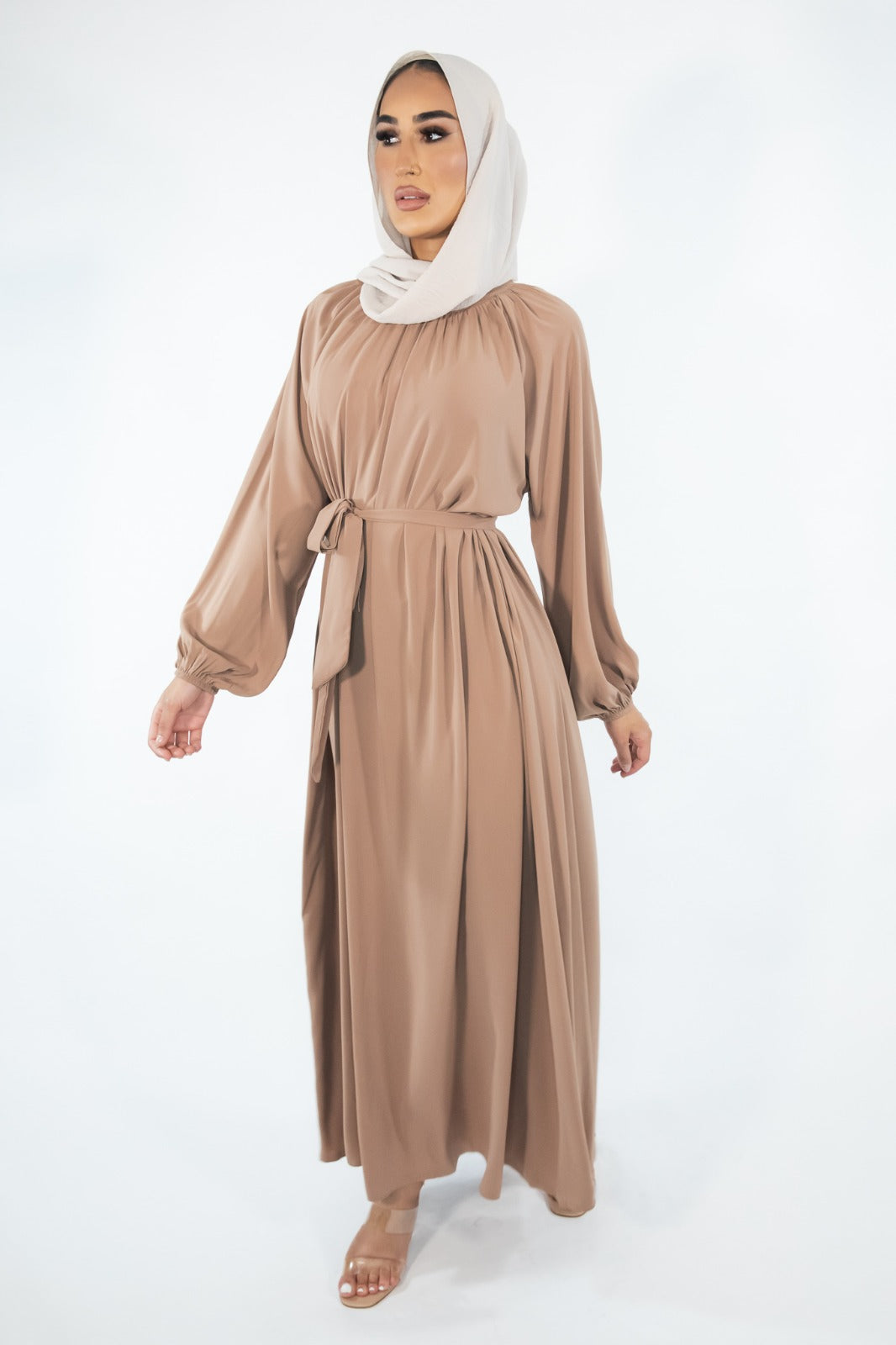 Sayyida Tall Abaya Camel – Sayyida Collection