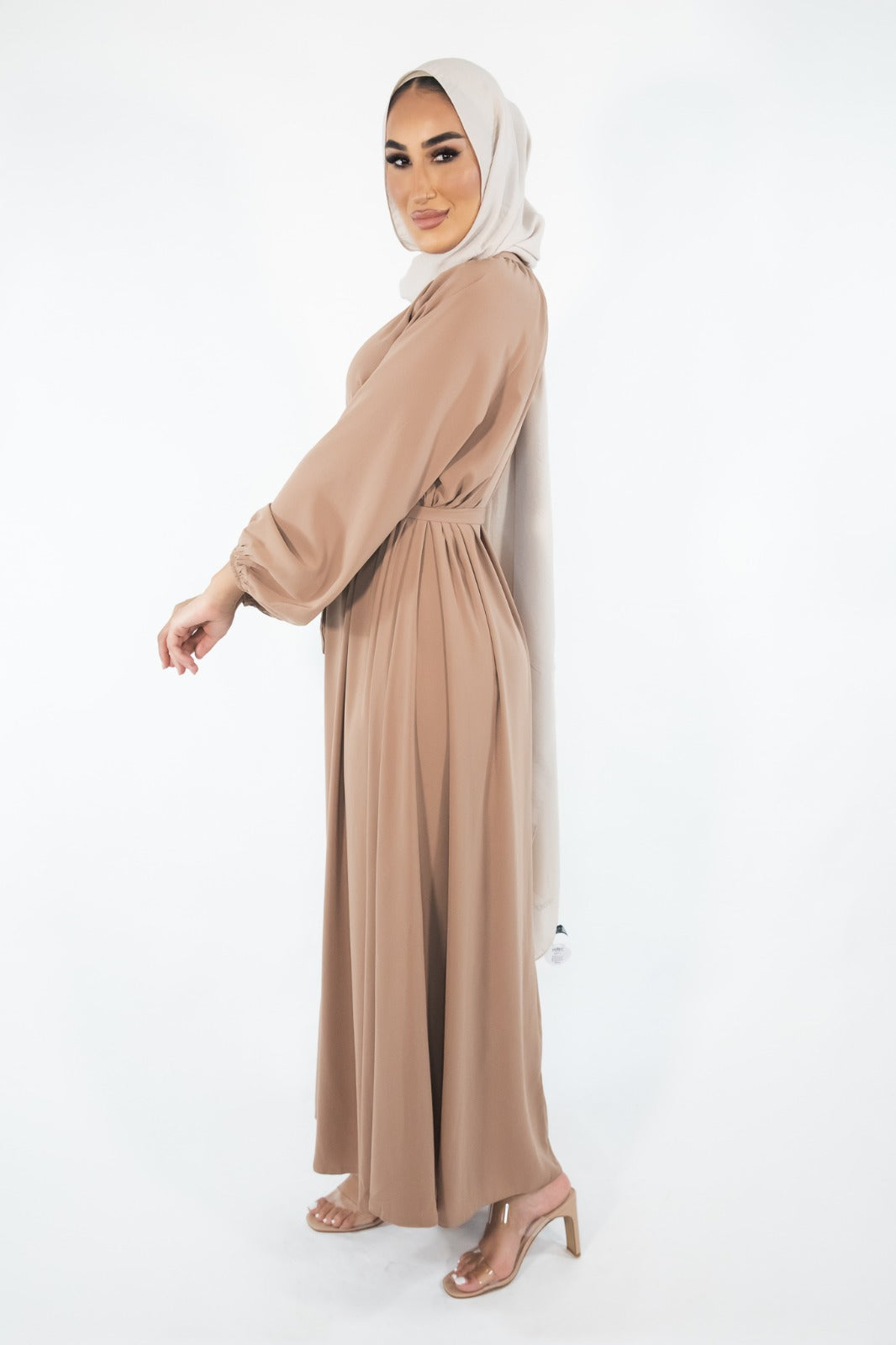 Sayyida Tall Abaya Camel – Sayyida Collection