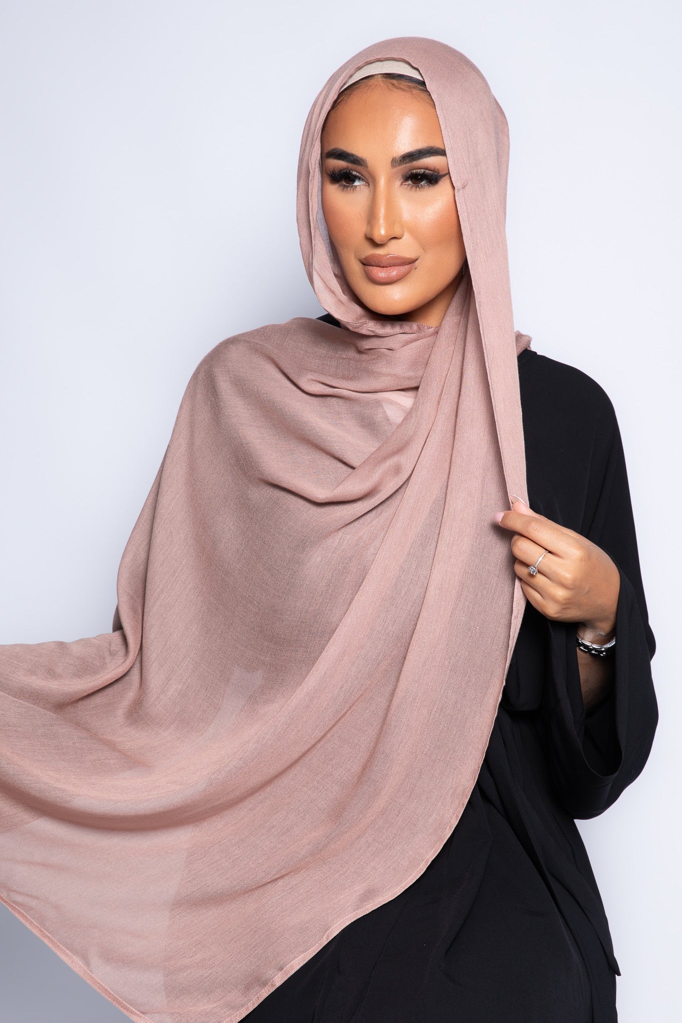 Umber premium modal hijab – Sayyida Collection