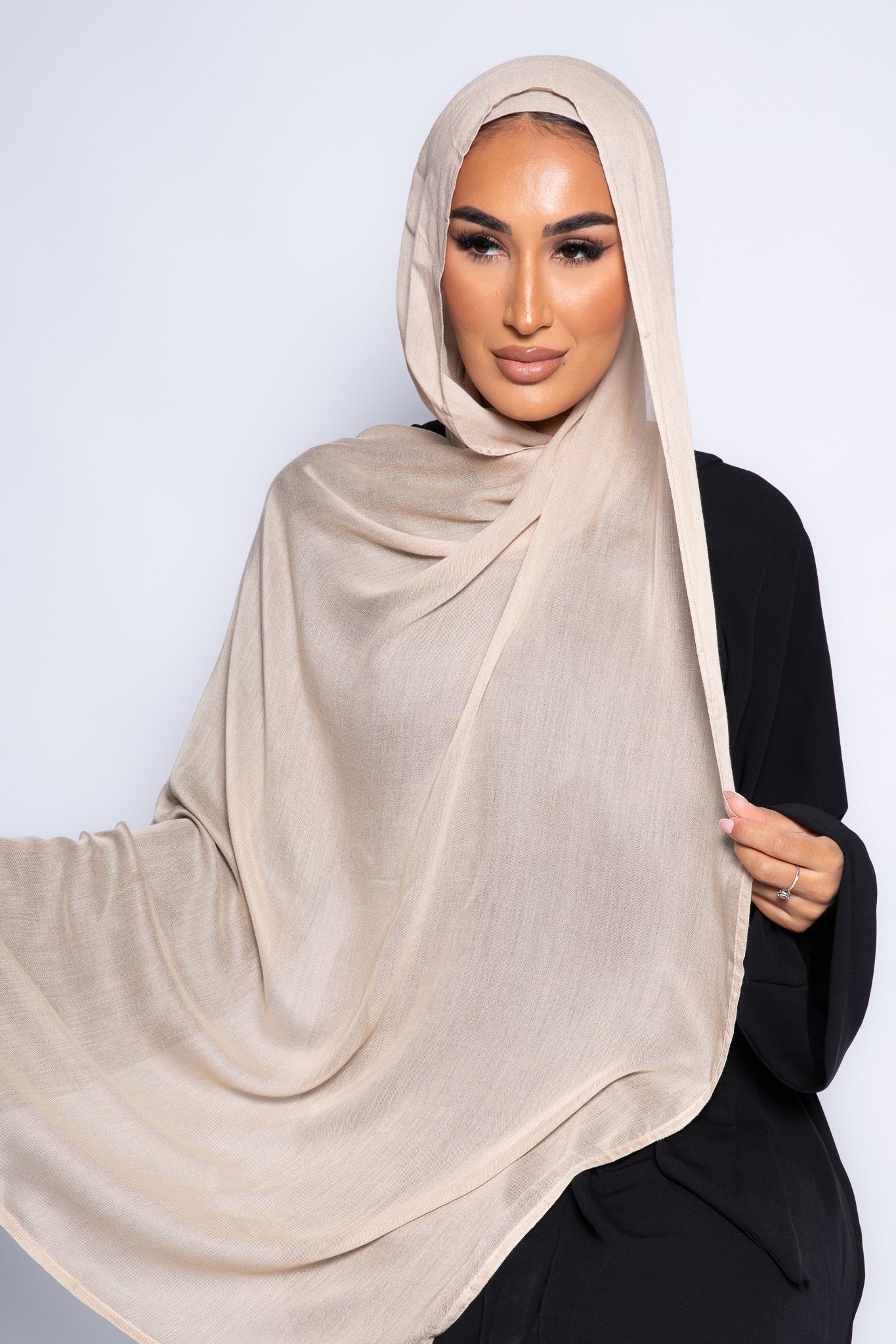 Sand premium modal hijab – Sayyida Collection